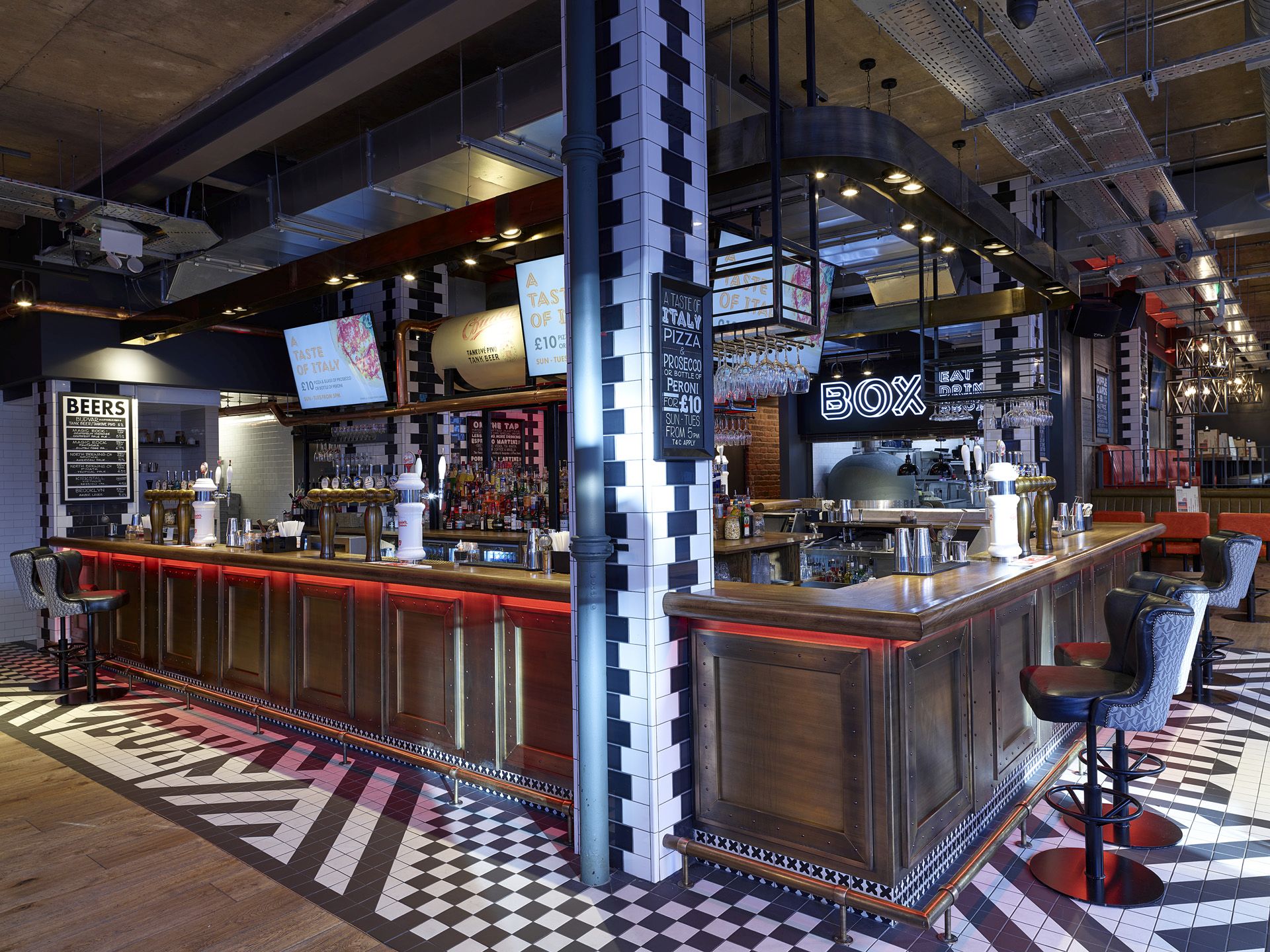 Mowbray Design Architects - Interior Design - Box Leeds